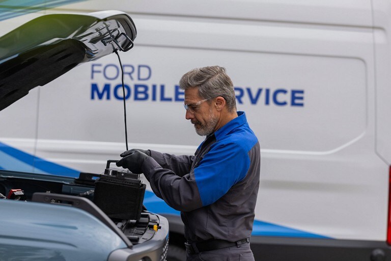 Technician Training Programs | Ford.ca