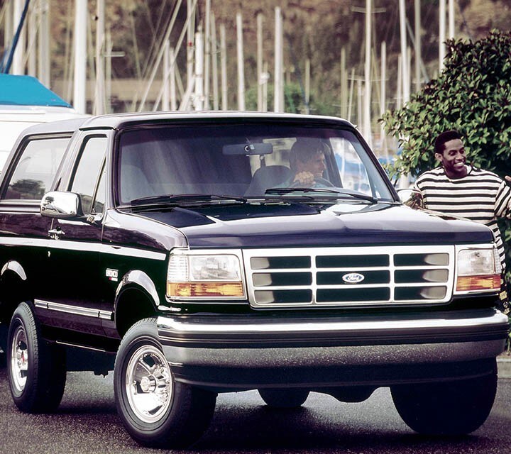 5th Generation Bronco (1992 - 1996): The Original Body Style | Ford ...