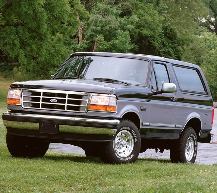 5th Generation Bronco (1992 - 1996): The Original Body Style | Ford ...
