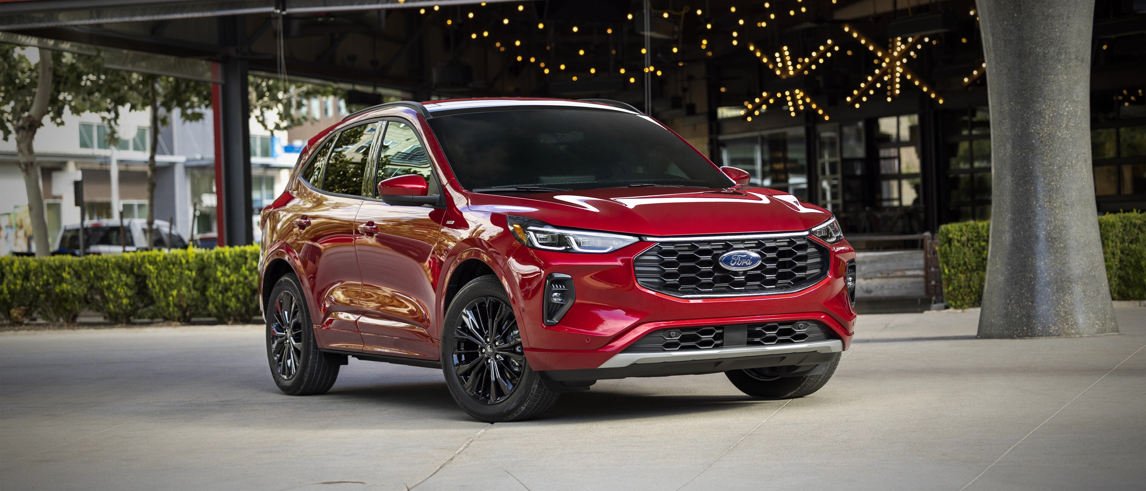 2025 Ford Escape® SUV | Pricing, Photos, Specs & More | Ford.ca