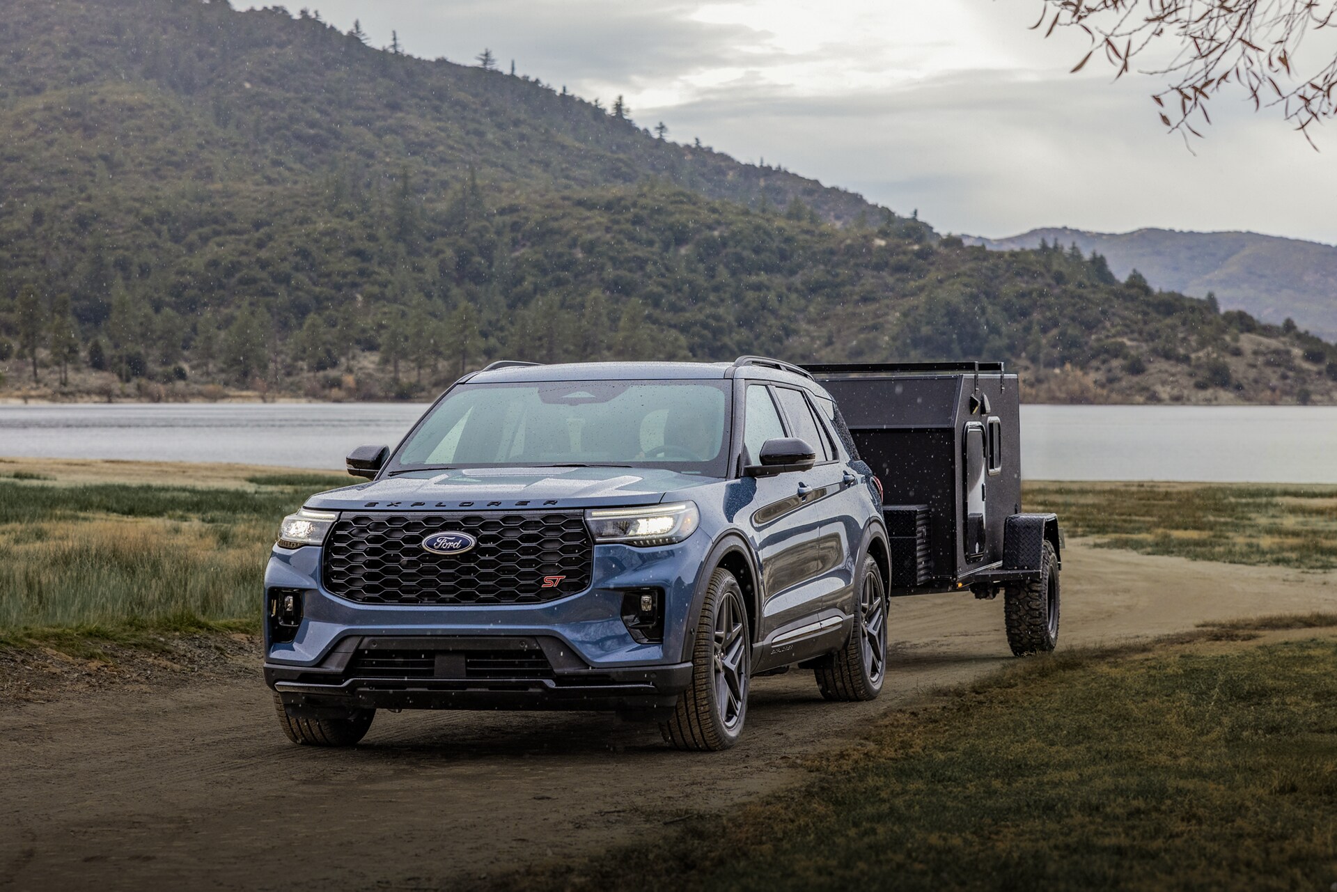 2025 Ford Explorer® SUV | Pricing, Photos, Specs & More | Ford.ca
