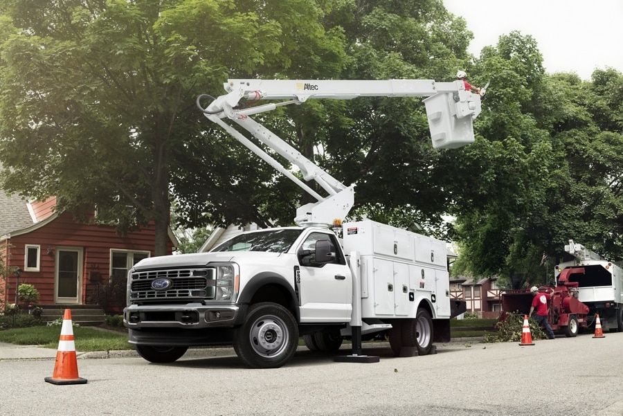 2024 Ford Super Duty® Chassis Cab Truck | Pricing, Photos, Specs & More ...