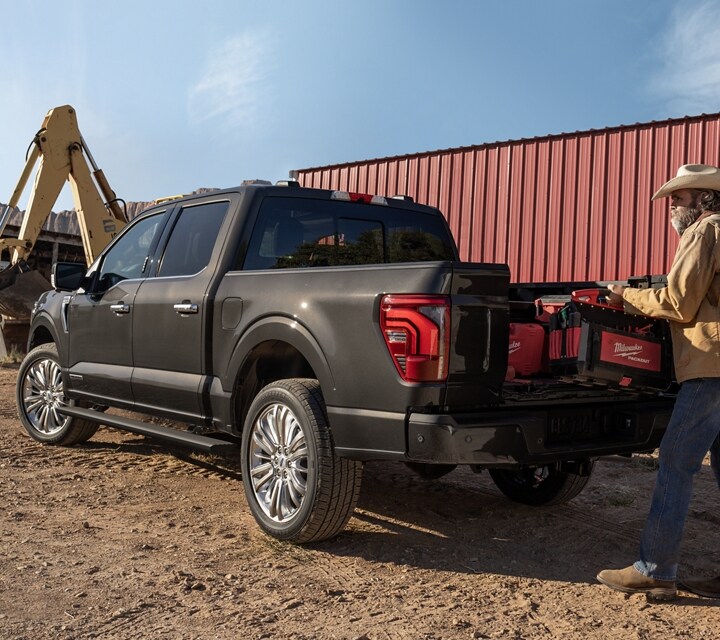 2025 Ford F-150® Truck | Pricing, Photos, Specs & More | Ford.ca