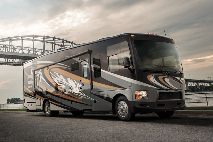 2021 Ford® Stripped Chassis | Photo Gallery